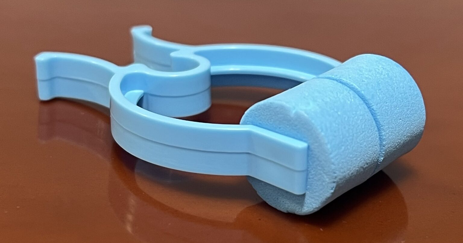 Noseclips, Disposable "Snuffer" (#1008) Box of 100 or 1,000 - VacuMed